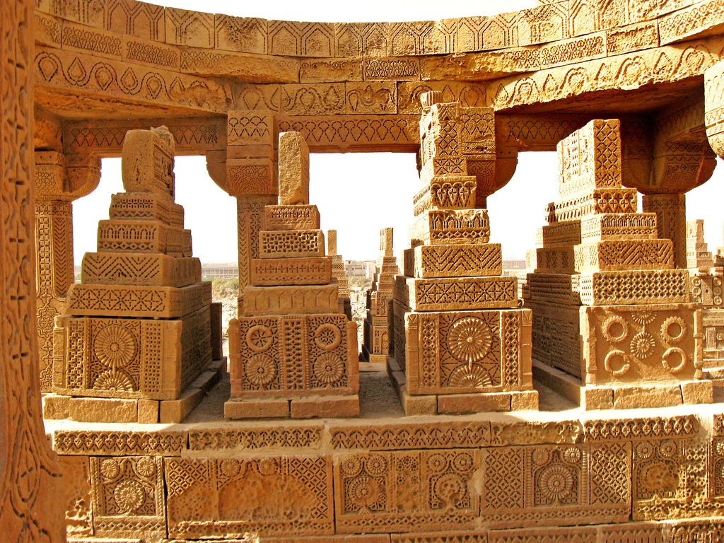 Chaukhandi Tombs - Pakistan Tours Guide